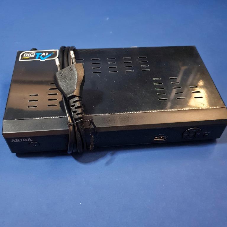 Akira Digital Setup Box HDVB-T2A1 w/ indoor active antenna on Carousell