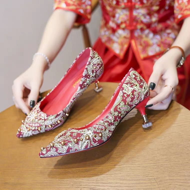 Chinese wedding shoes, Women's Fashion, Footwear, Heels on Carousell