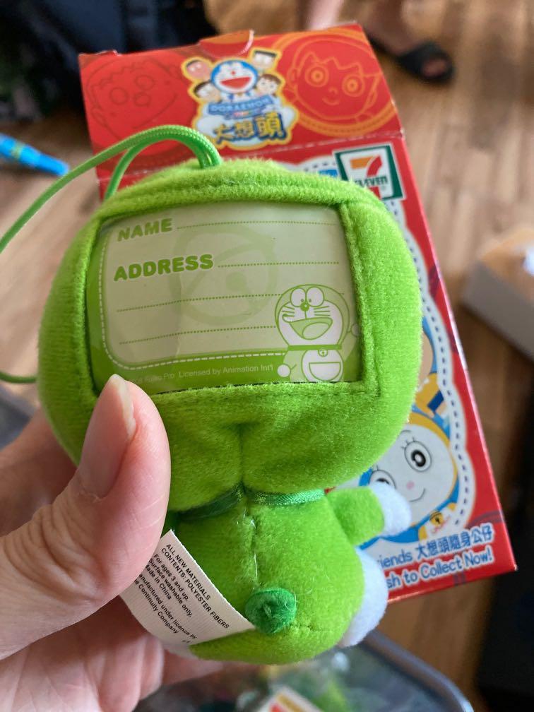 Doraemon name tag, 興趣及遊戲, 玩具 & 遊戲類 - Carousell