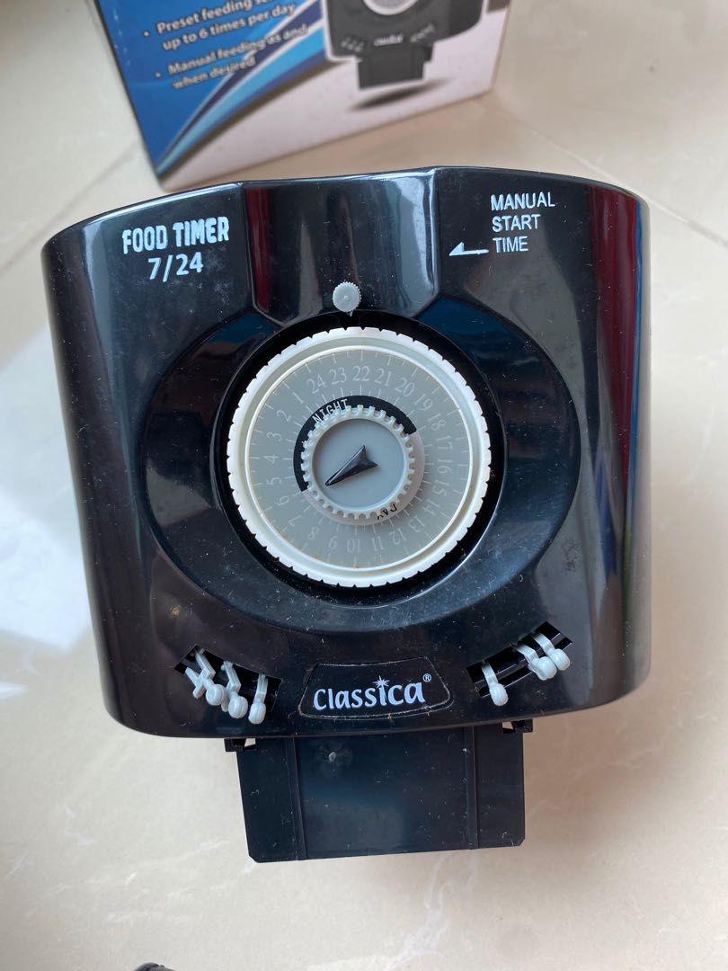 Food timer, Pet Supplies, Homes & Other Pet Accessories on Carousell