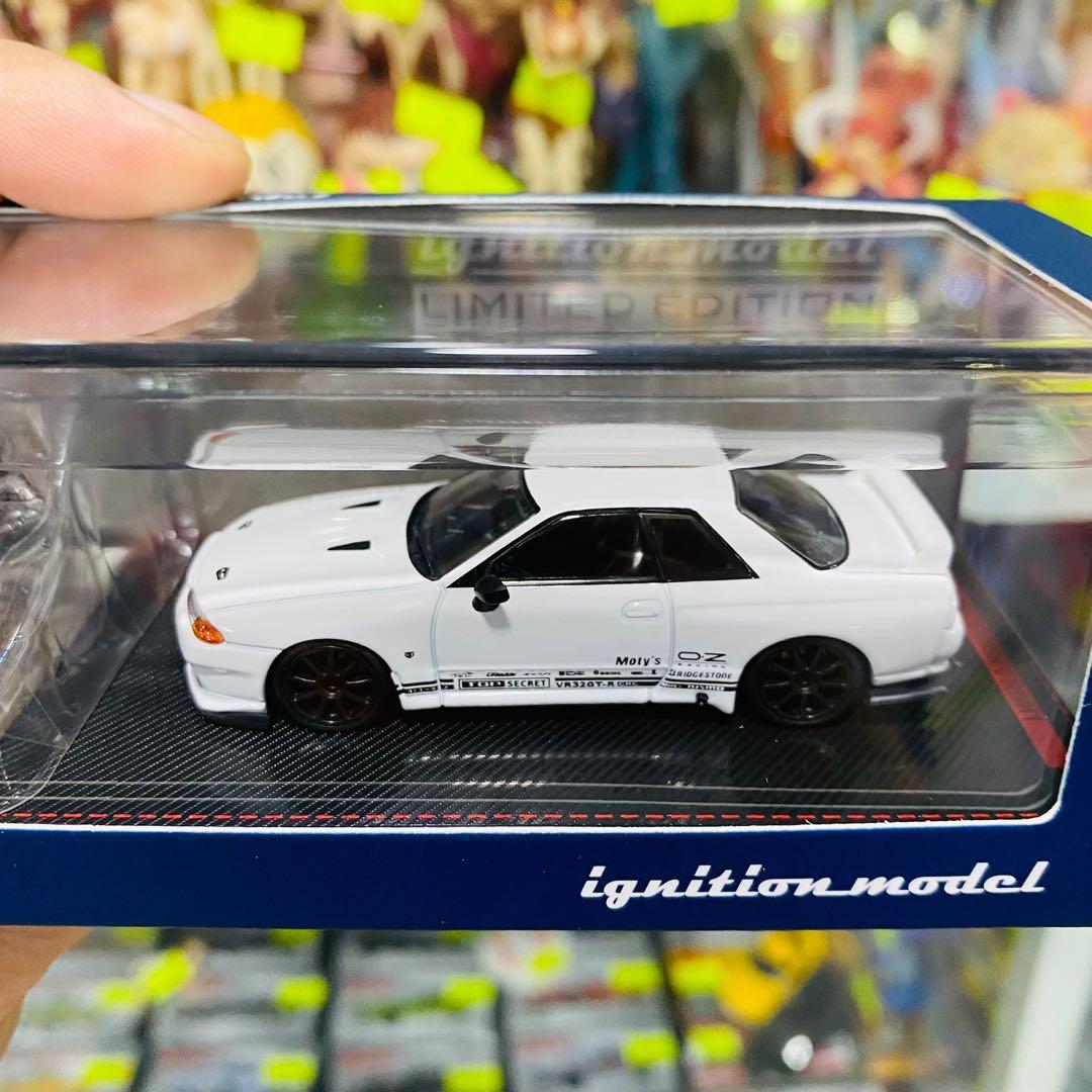Ignition Model 1:64 Die-Cast Model Car IG2389 Top Secret GT-R VR32 White With Smokey Nagata ...