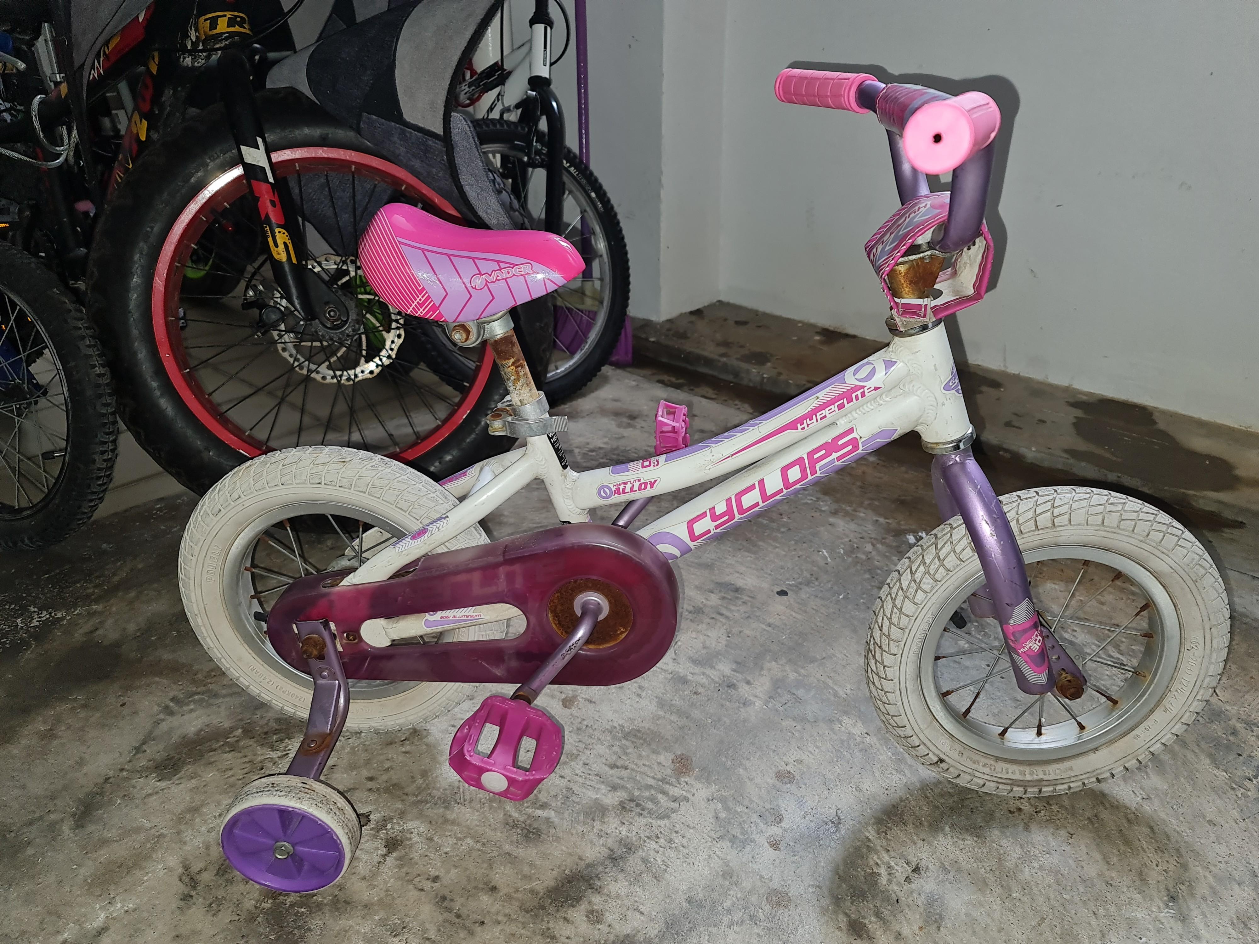 Kids Bike Cyclops Hyperlite 12", Sports Equipment, Bicycles & Parts ...