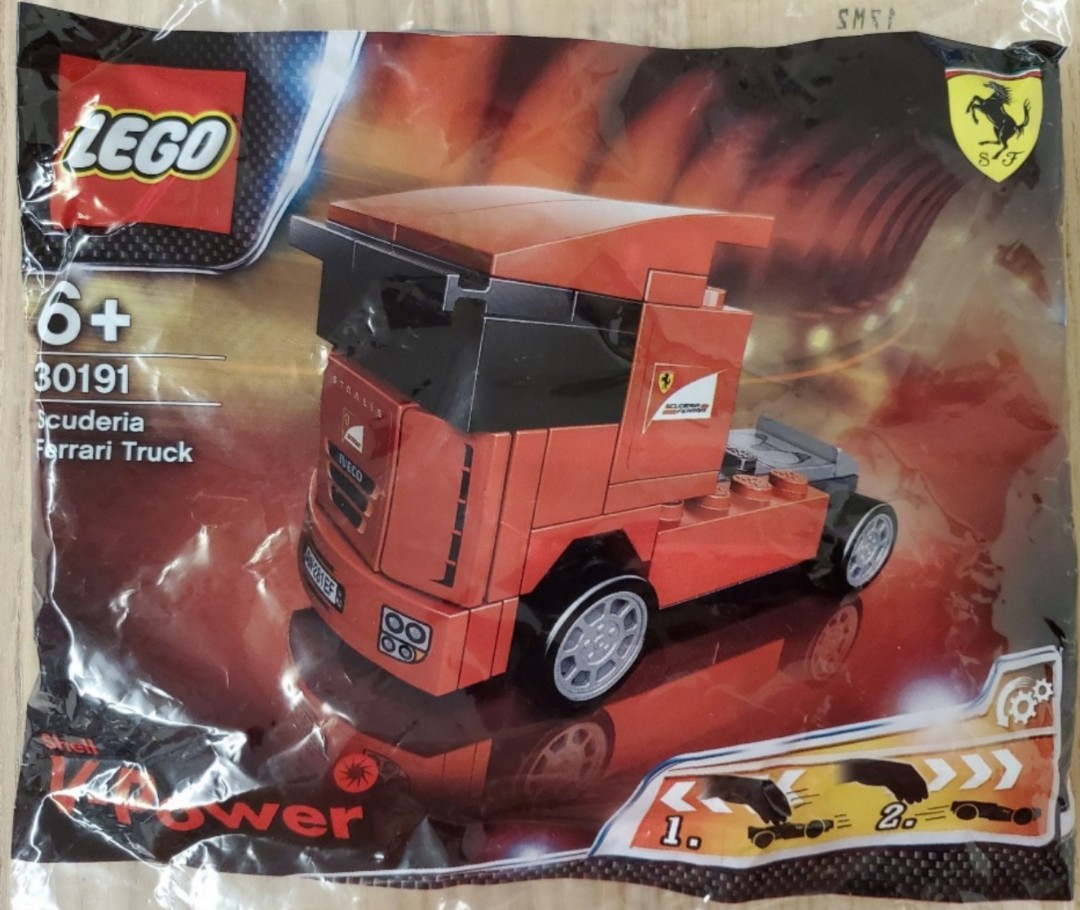 LEGO Shell V-Power Scuderia Ferrari Truck 30191, 玩具 & 遊戲類, 玩具 - Carousell