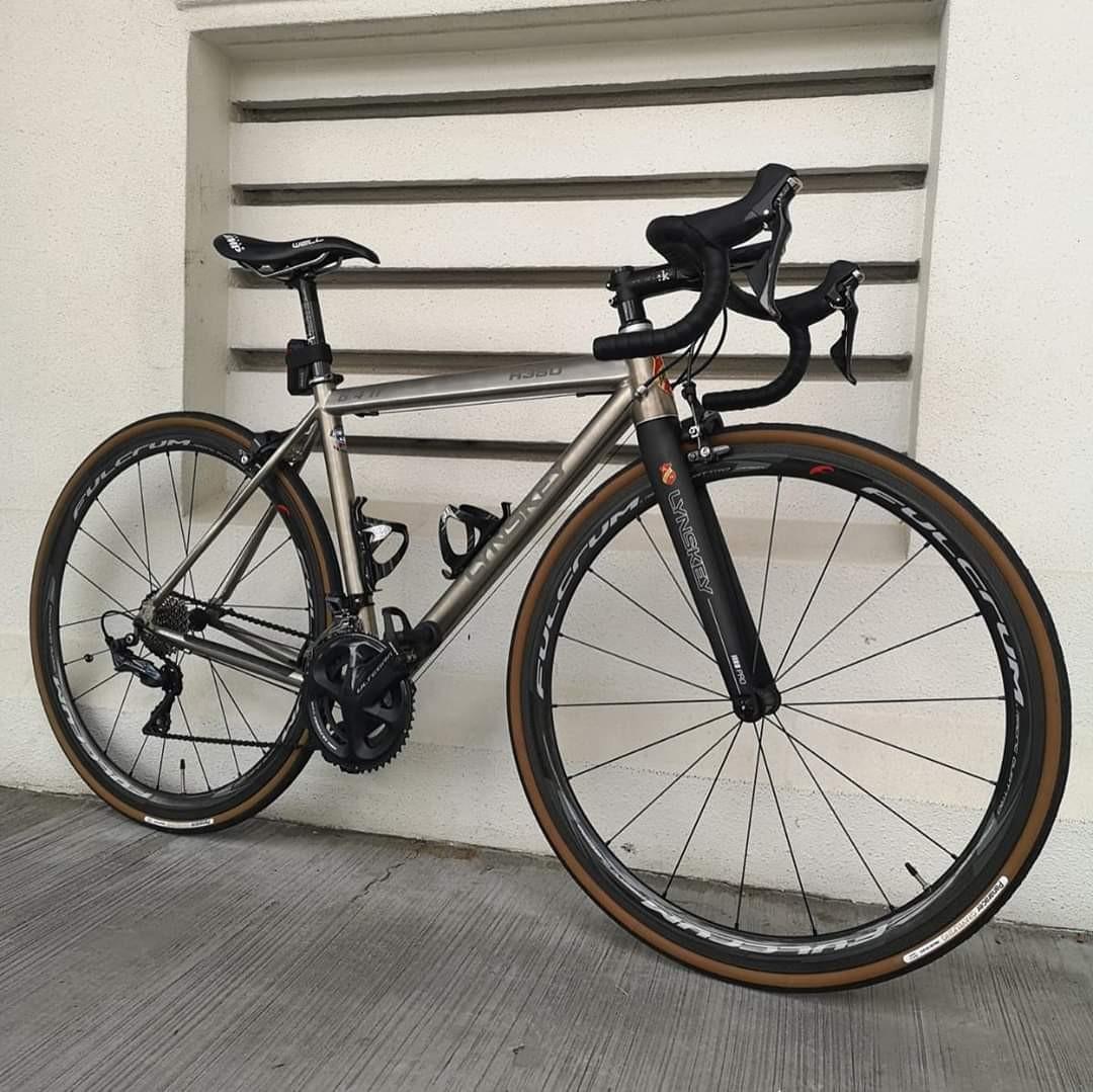 Lynskey R360 Titanium Road Bike, Sports Equipment, Bicycles & Parts, Bicycles on Carousell