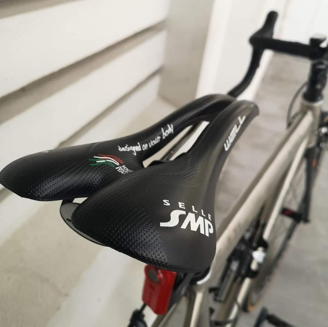 Lynskey R360 Titanium Road Bike, Sports Equipment, Bicycles & Parts, Bicycles on Carousell