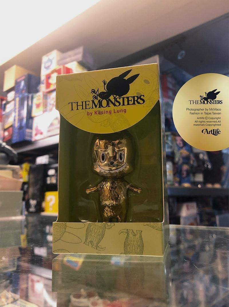 徽收-Mini labubu gold how2work, 興趣及遊戲, 玩具 & 遊戲類 - Carousell