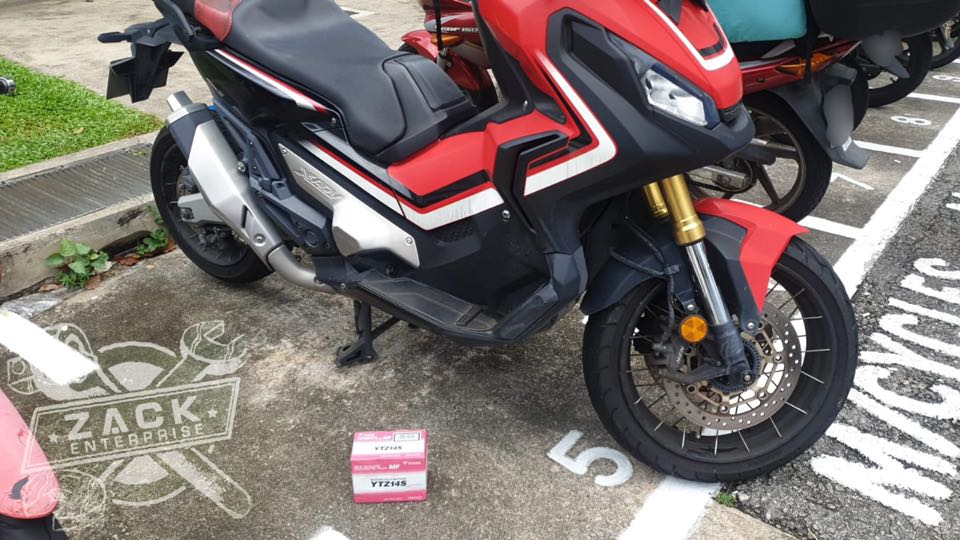 Motorcycle Battery Rescue (HONDA ADV750), Motorcycles, Motorcycle ...