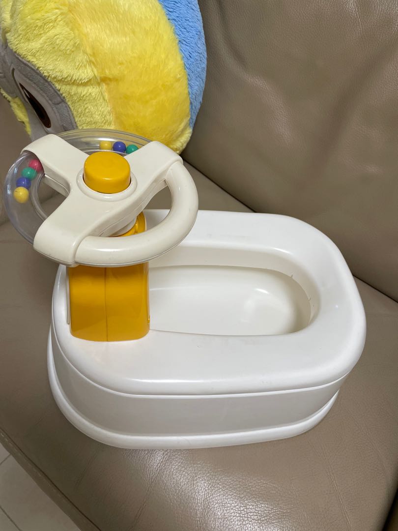 Richell BB 便廁 廁所 廁所板, 兒童＆孕婦用品, 洗澡及換尿片, 洗澡及換尿片 - 清潔用品 - Carousell