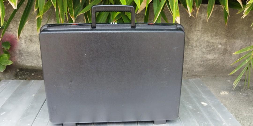 Briefcase Delsey hard plastic Attache Case double Lock from France, Men ...