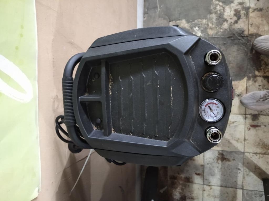 Ferrex Vertical Air Compressor, Commercial & Industrial, Construction ...