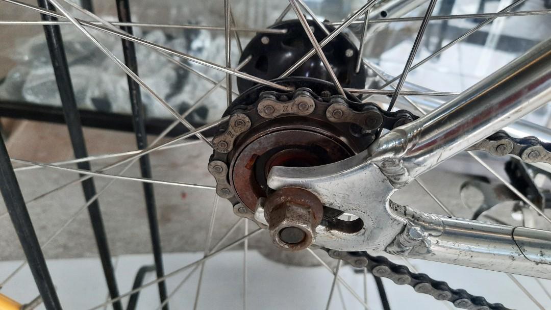 Giant Fixed Gear, Sports Equipment, Bicycles & Parts, Bicycles on Carousell