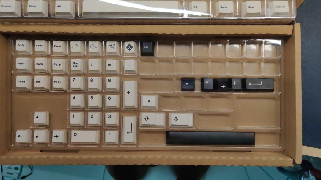 ($40 for this week only!) PBT Cherry profile Kuroshiro keycaps ...