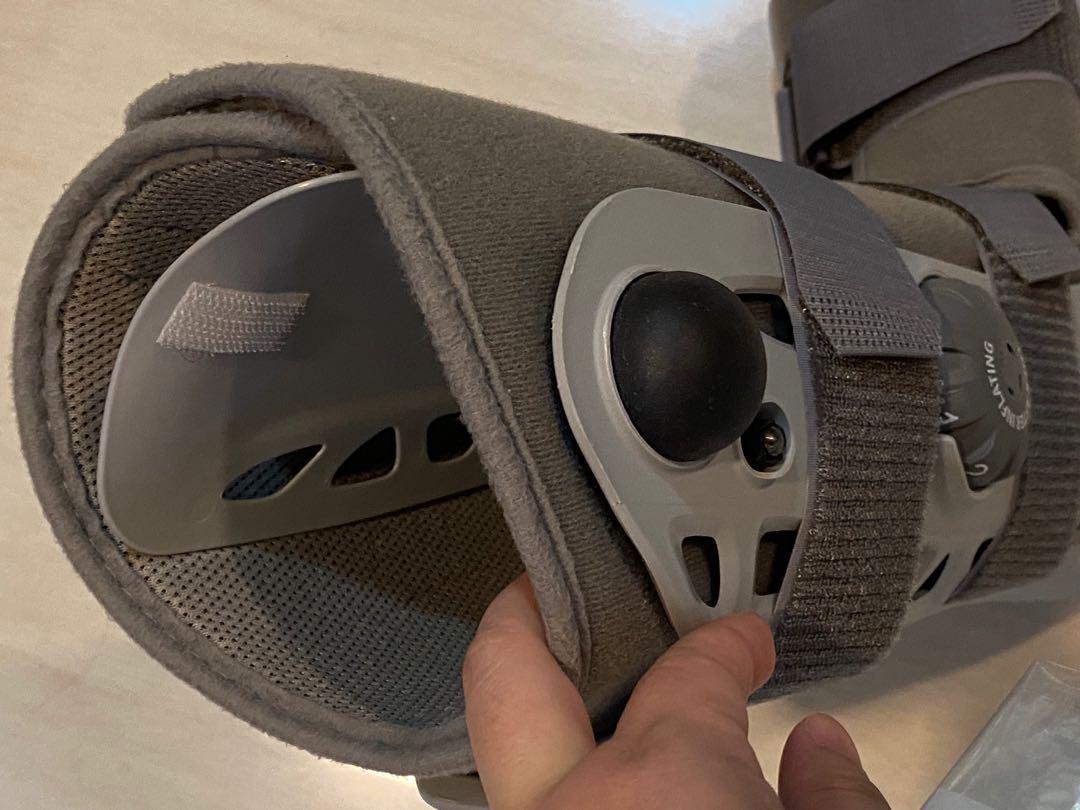 Leg brace air cast / leg protection, Health & Nutrition, Braces ...