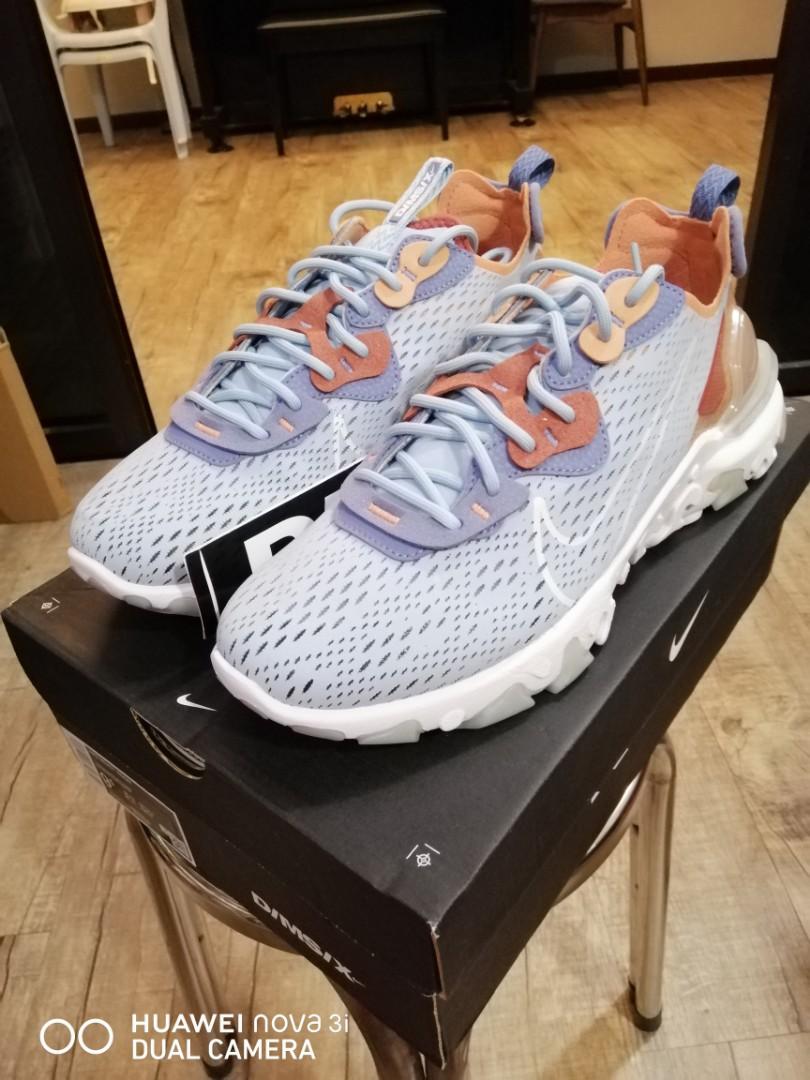 Nike React Vision, Men's Fashion, Footwear, Sneakers on Carousell