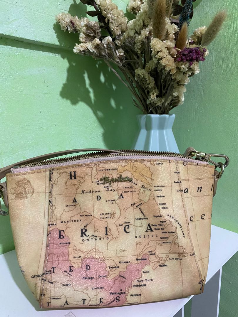 Paprika map bag (open for swap), Luxury, Bags & Wallets on Carousell