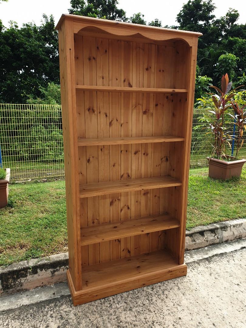 Pinewood Bookshelf, Furniture & Home Living, Furniture, Shelves ...