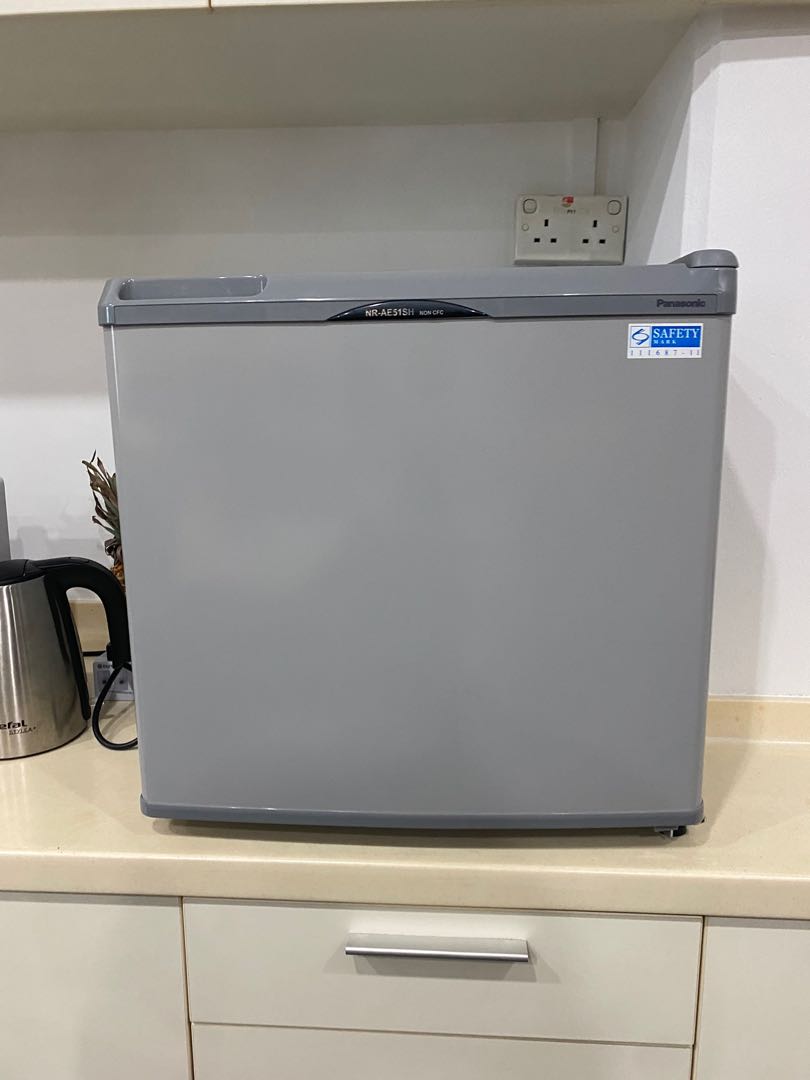 Table top small bar refrigerator Panasonic NR-AE51SH, TV & Home ...