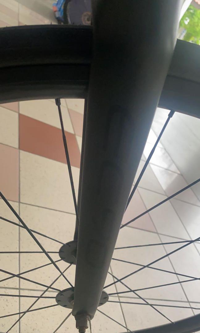 Colossi Lowpro authentic full bike fixie urgent , Sports Equipment ...
