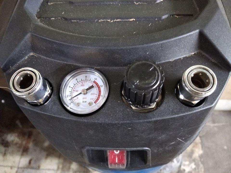 Ferrex Vertical Air Compressor, Commercial & Industrial, Construction ...