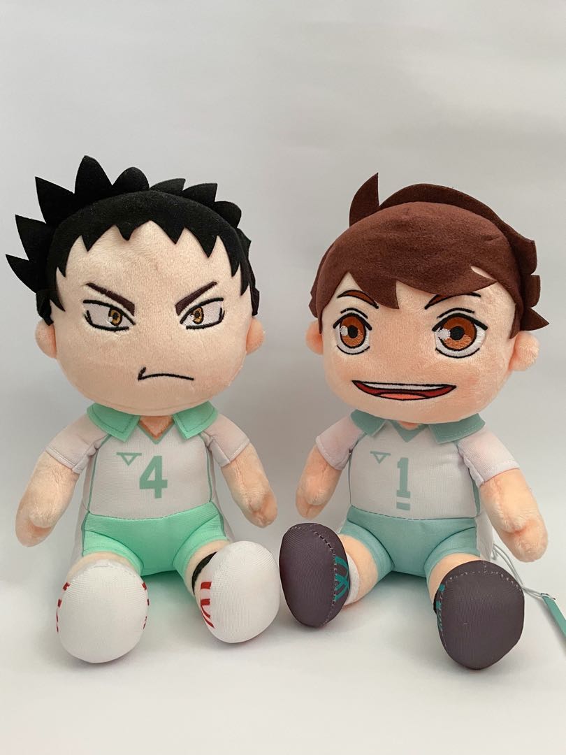 Haikyuu Oikawa Iwaizumi Plush Set, Hobbies & Toys, Memorabilia ...