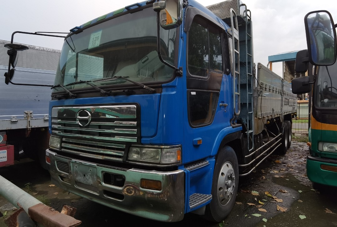 Hino drop side F17e 10w, Special Vehicles, Heavy Vehicles on Carousell