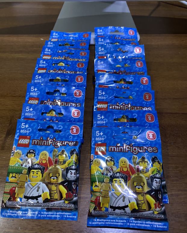 LEGO Minifigures 8684 Series 2 (Set of 16), Hobbies & Toys, Toys ...