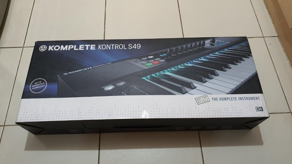 Native Instruments Komplete Kontrol S49 Mk1, Hobbies & Toys, Music ...