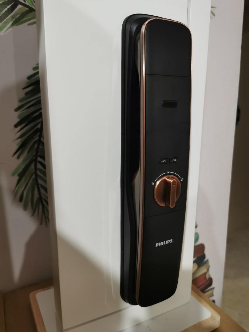 Philips digital lock Easykey DDL702 8HW (3D facial recognition), Furniture & Home Living ...