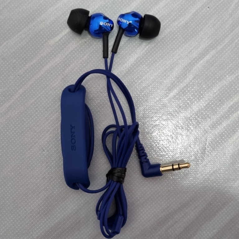 Sony Earpiece | Wire Earphone, Audio, Headphones & Headsets on Carousell