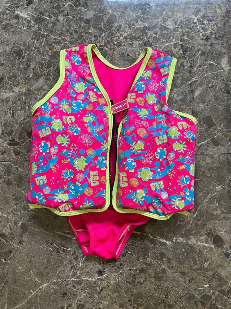 Speedo Swimming Float, Babies & Kids, Babies & Kids Fashion on Carousell