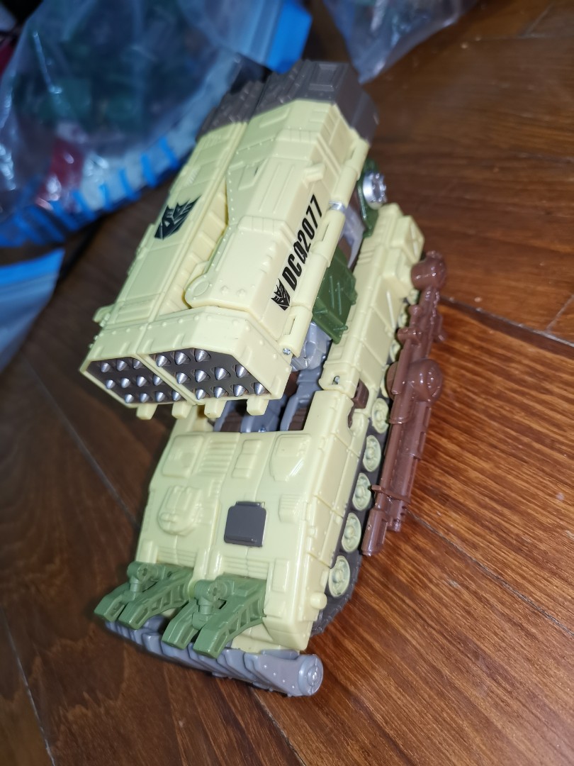 Transformers universe dropshot, Hobbies & Toys, Toys & Games on Carousell