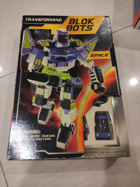 Transforming Blok Bots, Hobbies & Toys, Toys & Games on Carousell