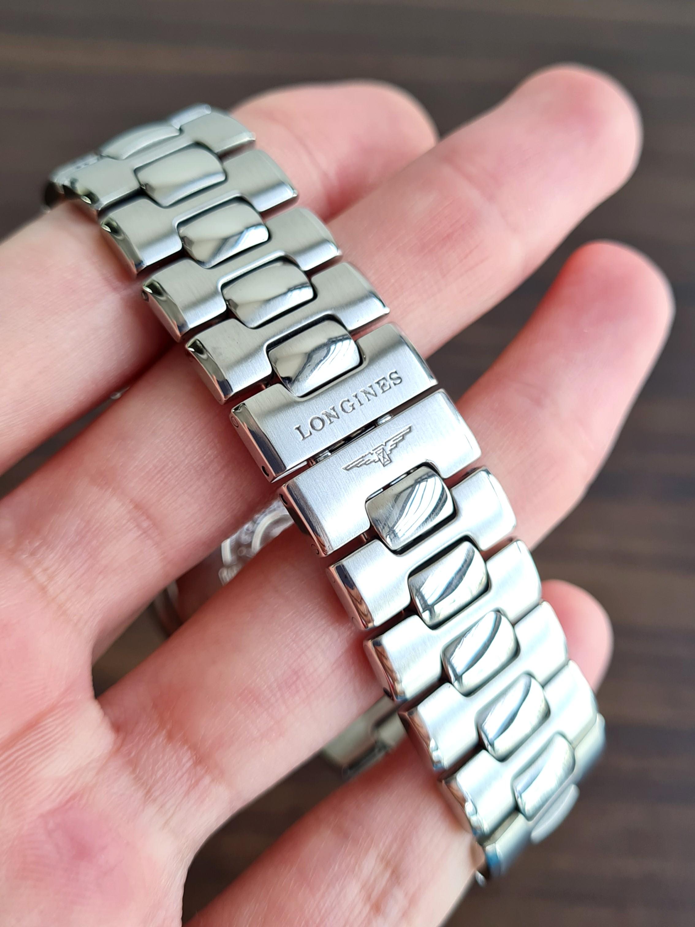 Very Rare Longines Conquest 4090 Quartz Watch presented by Emir of ...