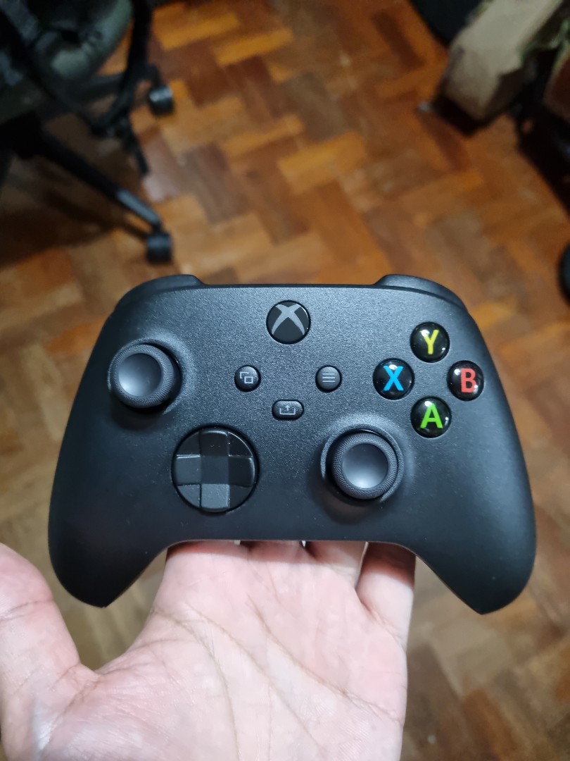 Xbox Series Wireless Controller + USB-C Controller, Video Gaming ...