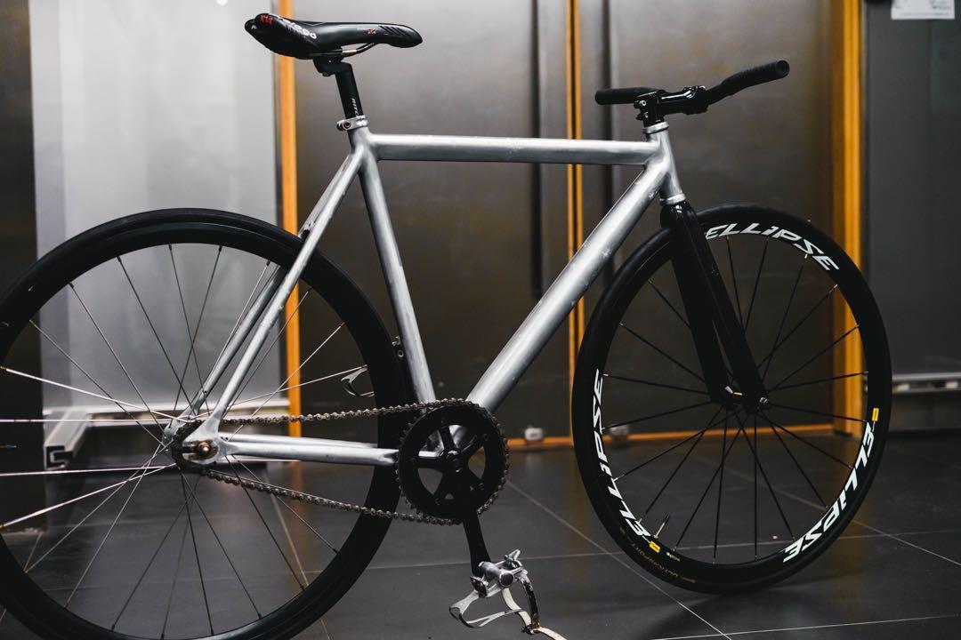 Colossi Al Colossione Complete Fixed Gear Bike Fixie 梗牙單車, 運動產品, 單車 ...