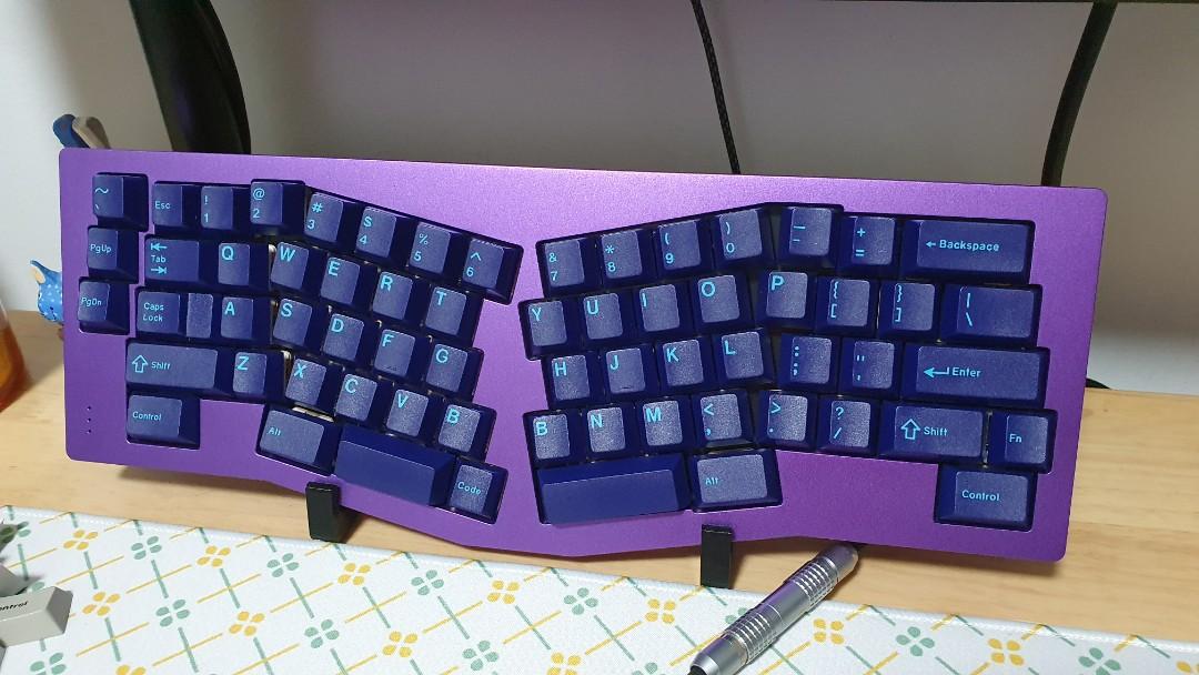 Erisu custom alice layout mechanical keyboard, Computers & Tech, Parts ...