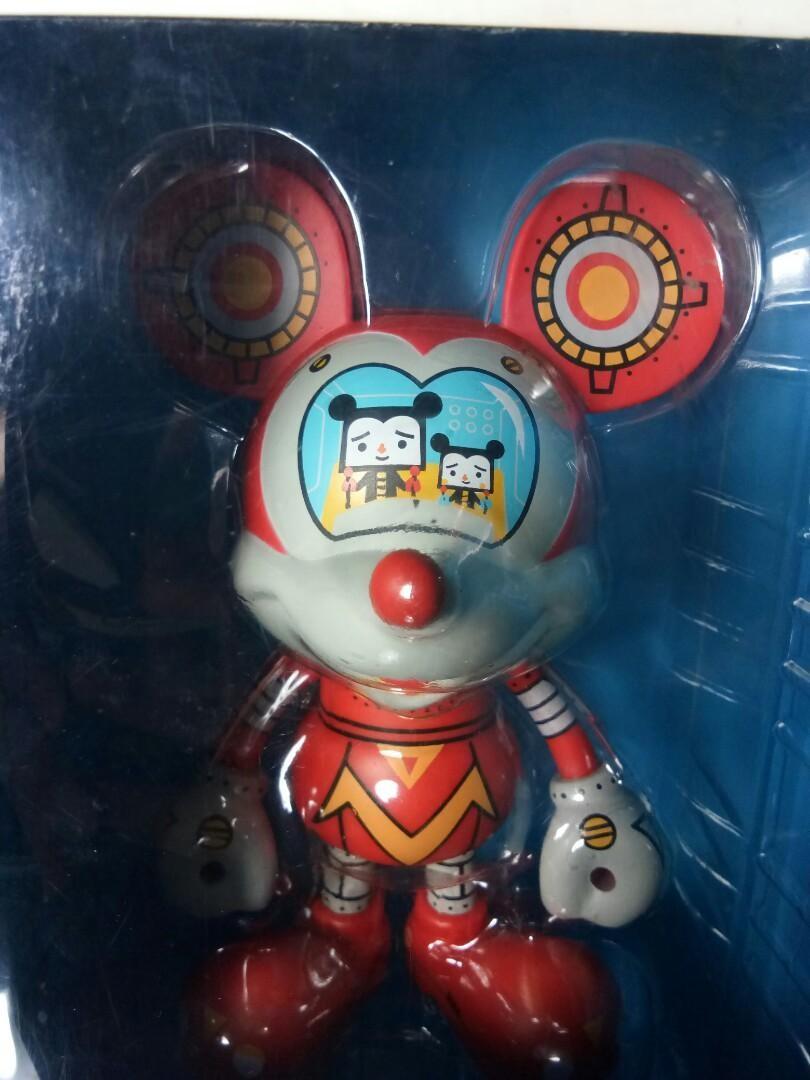 Mecha Mickey Mouse Disney Vinyl Art Figure By Devilrobots Play ...