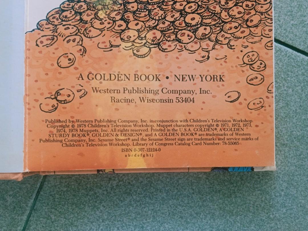 Vintage 1978 Sesame Street Who Am I? Story Book., Hobbies & Toys, Books ...