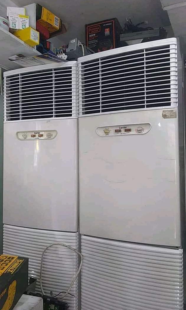 Carrier 3tr floor mounted Non inverter, TV & Home Appliances, Air ...