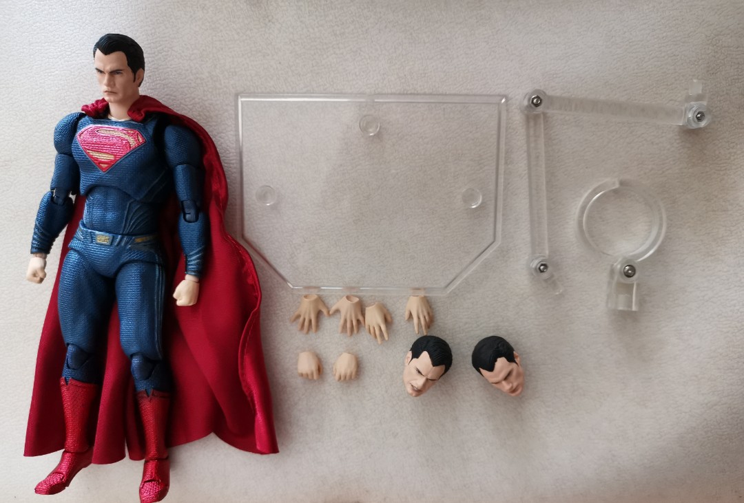 Mafex Justice League Superman (Henry Cavill), Hobbies & Toys, Toys ...
