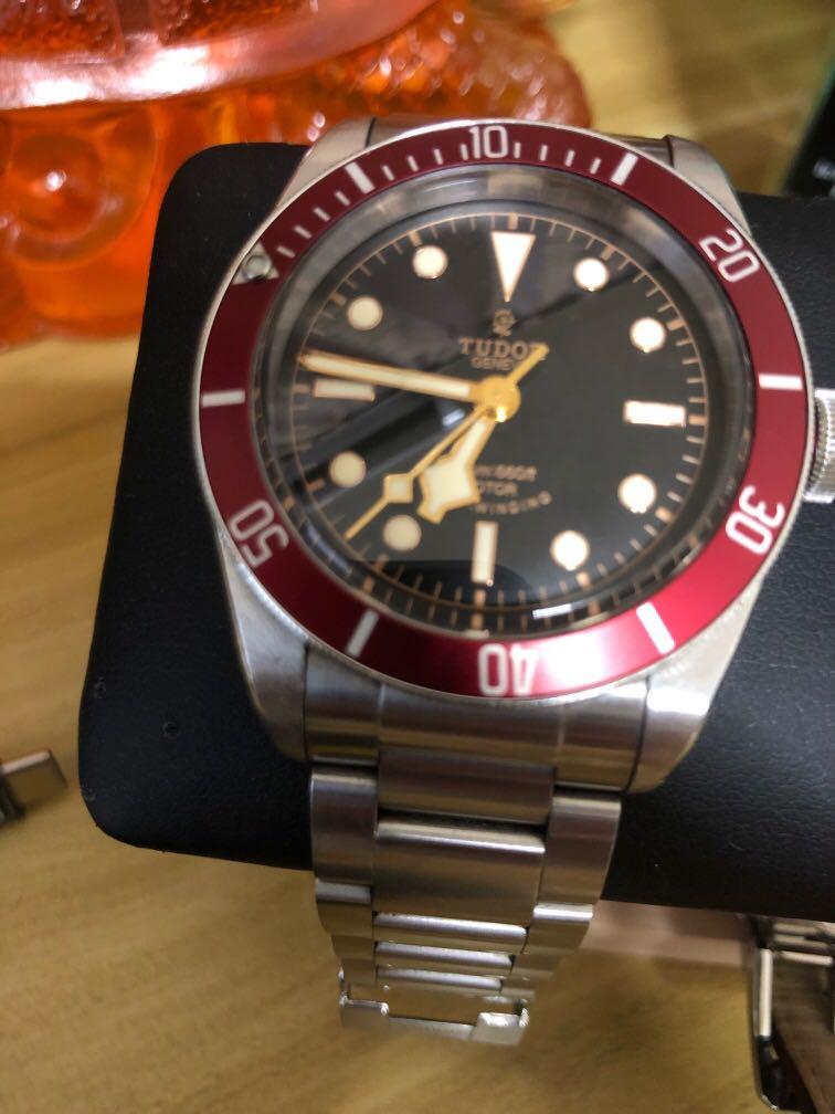 TUDOR BLACK BAY RED ROSE/SMILEY, Luxury, Watches on Carousell