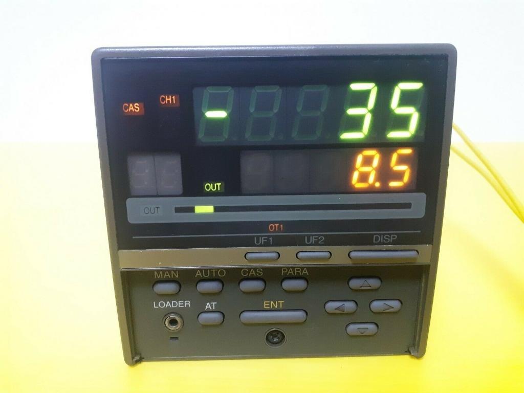 azbil SDC40B digital indicator C40B5g4as09100 Yamatake corporation ...