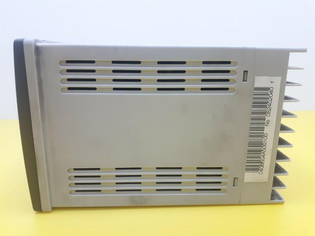 azbil SDC40B digital indicator C40B5g4as09100 Yamatake corporation ...