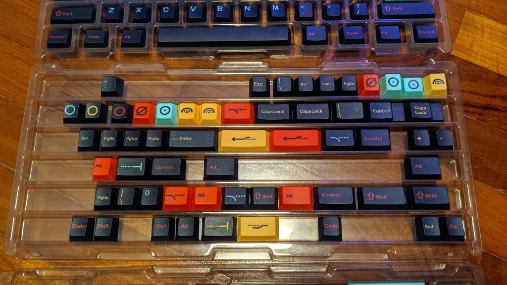 BNIB PBT Sugarcube | Cubism Metropolis keycap set, Computers & Tech ...