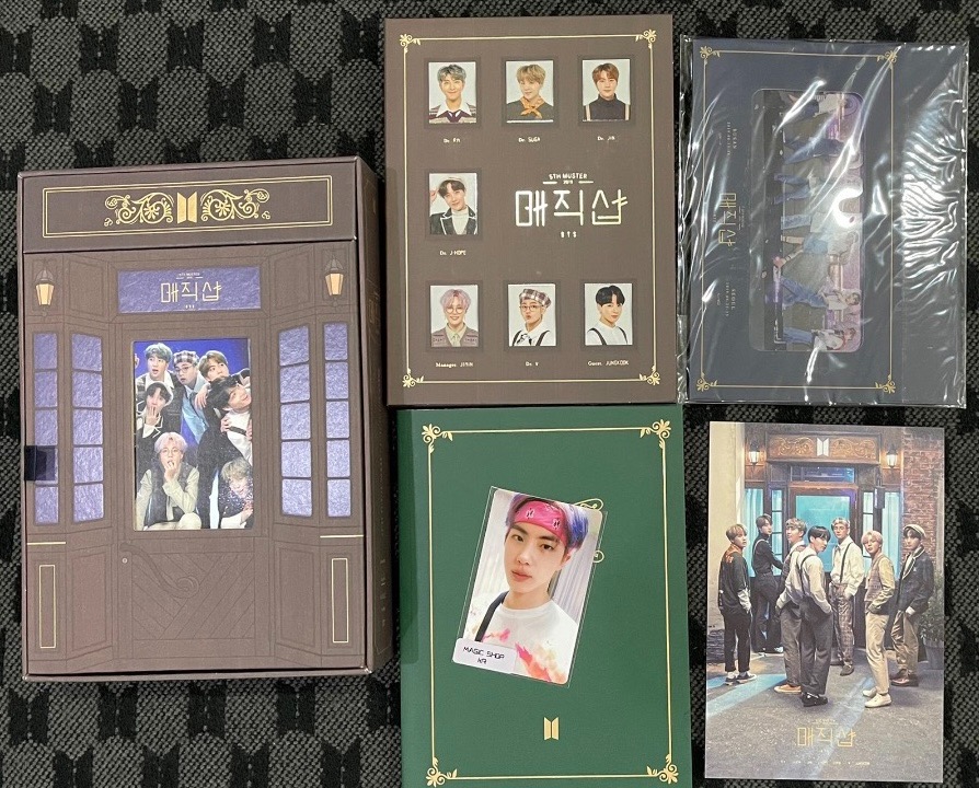 BTS 5th Muster Magic Shop DVD Jin 小卡連碟全套僅拆現貨, 興趣及遊戲, 收藏品及紀念品, 韓流 ...