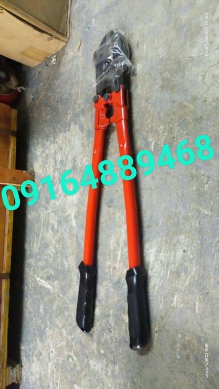 DAX BOLT CUTTER, Commercial & Industrial, Industrial Equipment on Carousell