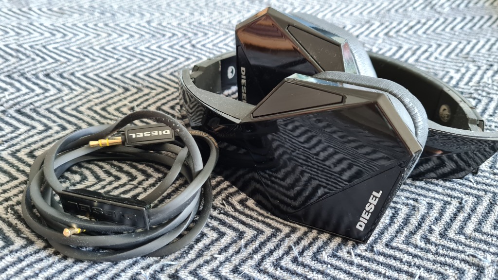 Diesel Headphones, Audio, Headphones & Headsets on Carousell
