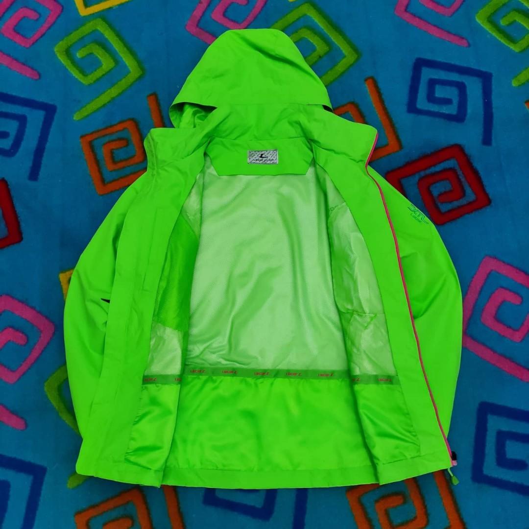 Jaket Lecaf Ijo Stabilo, Olah Raga, Baju Olahraga di Carousell