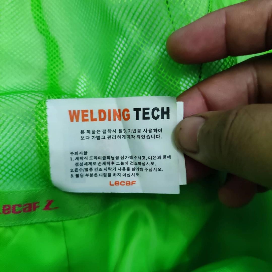 Jaket Lecaf Ijo Stabilo, Olah Raga, Baju Olahraga di Carousell