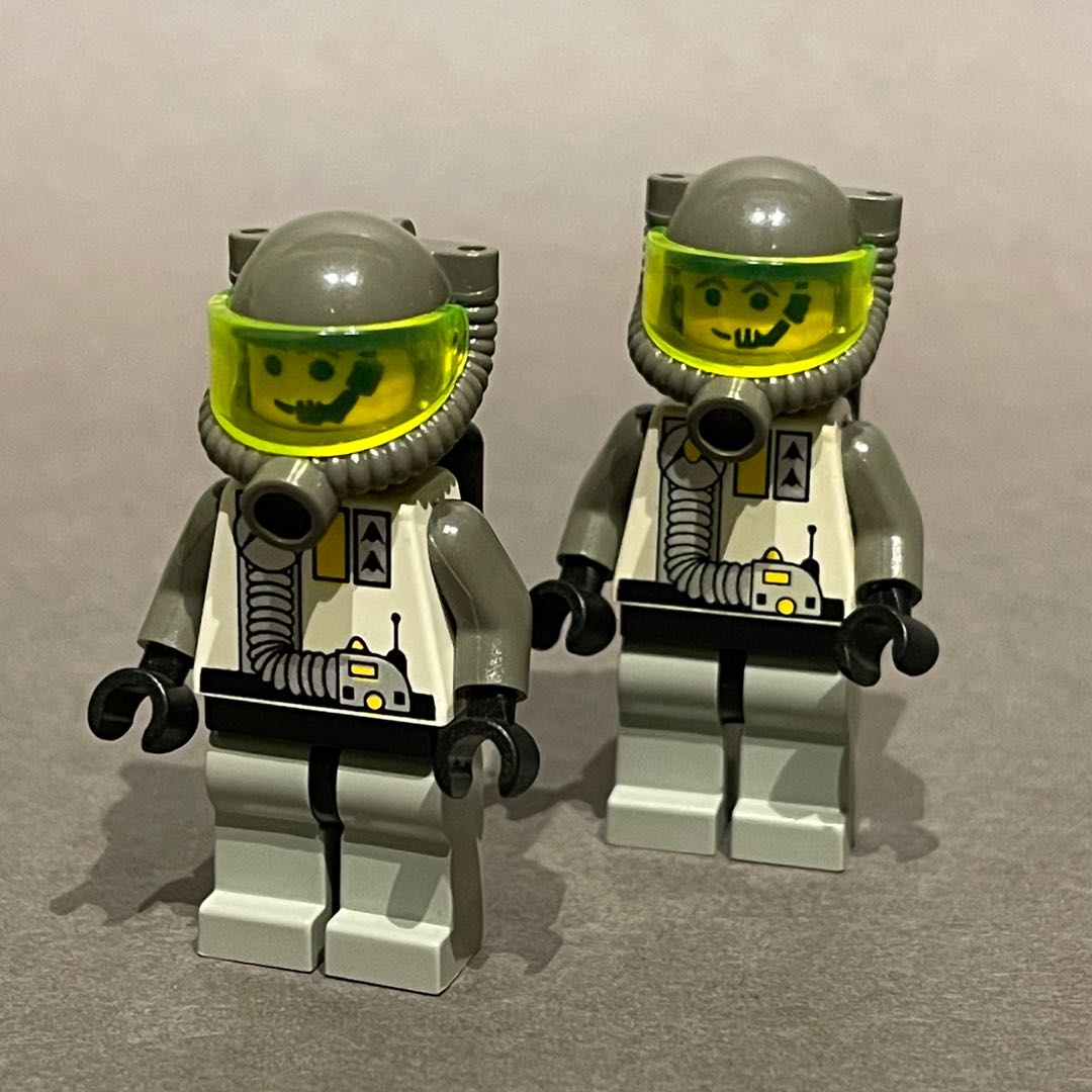 LEGO System Classic Space Exploriens Minifigure, Hobbies & Toys, Toys ...